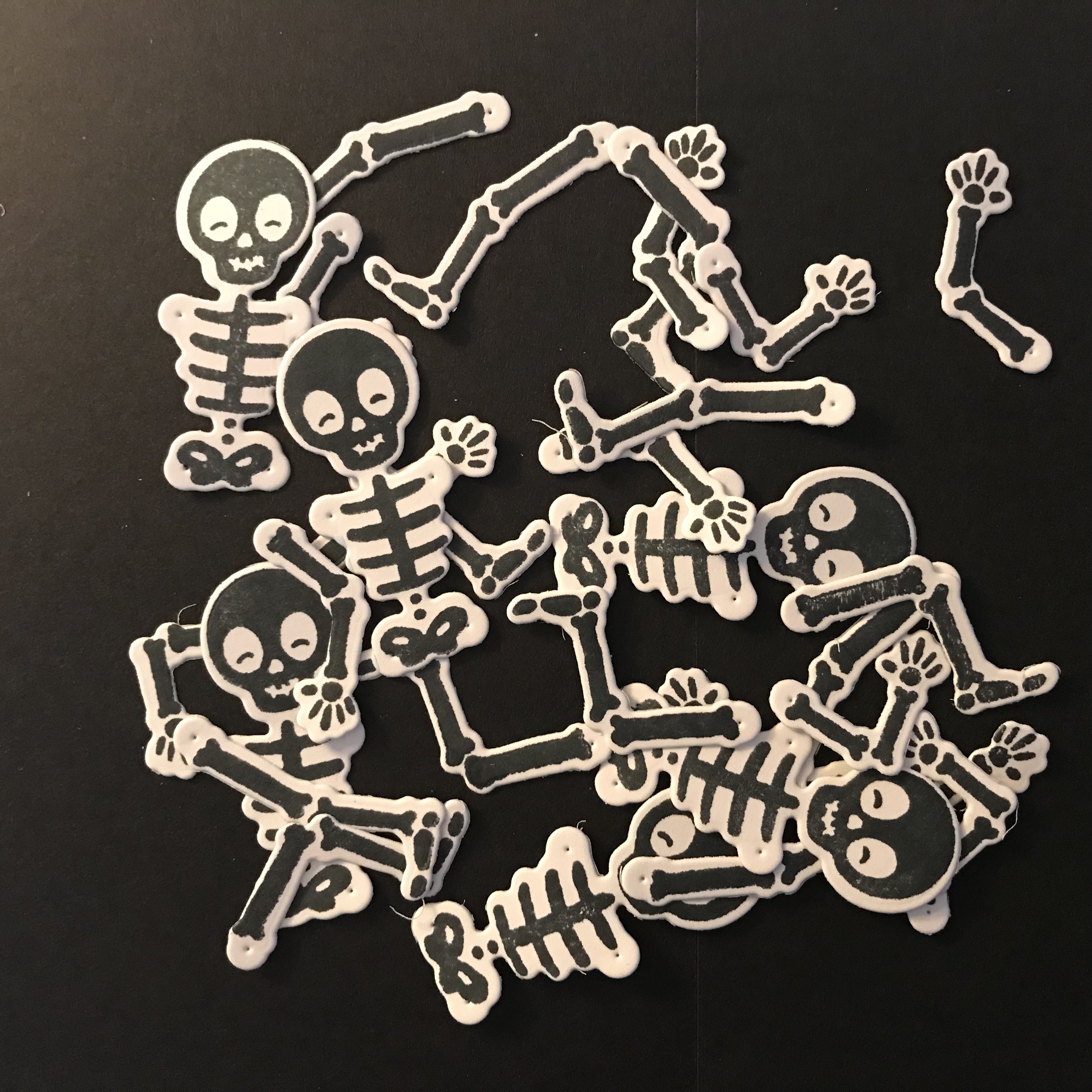 Easy Bag of Bones Card – Jumping Into Stamping